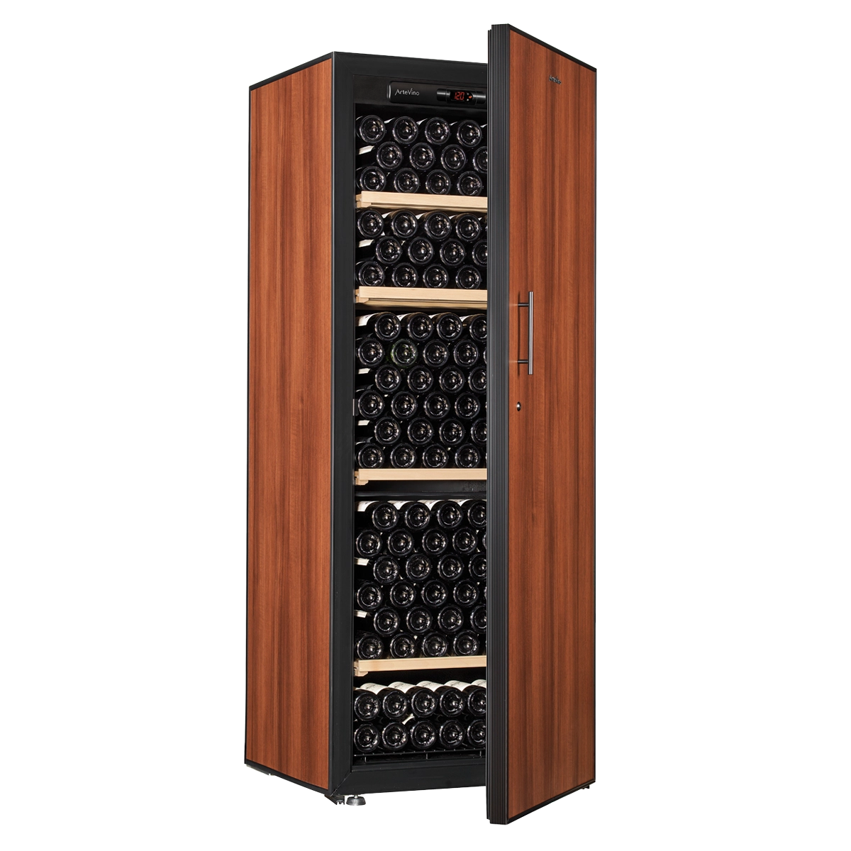 Suspendu à gauche | Wineandbarrels